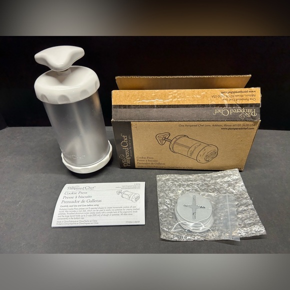 The Pampered Chef | Kitchen | Pampered Chef 526 Cookie Press Screws To ...